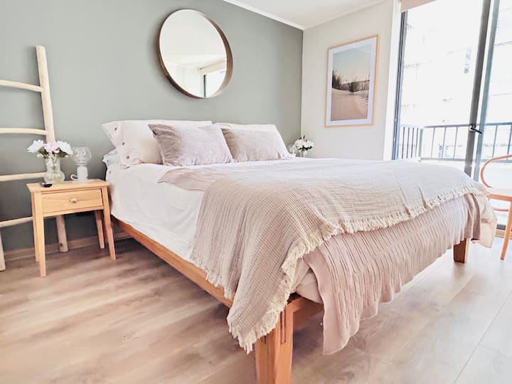 Amplio 2d2b Nórdico Con Balcón, Parking Sta. Lucía - Chile