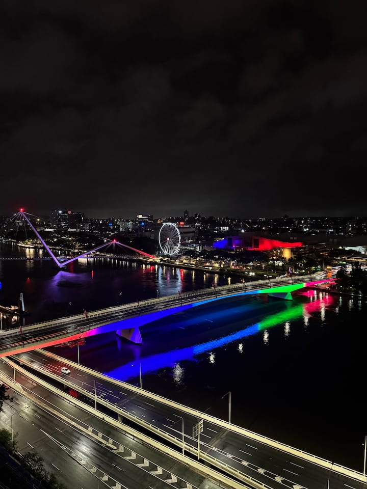 Best Location And View In City. - Brisbane