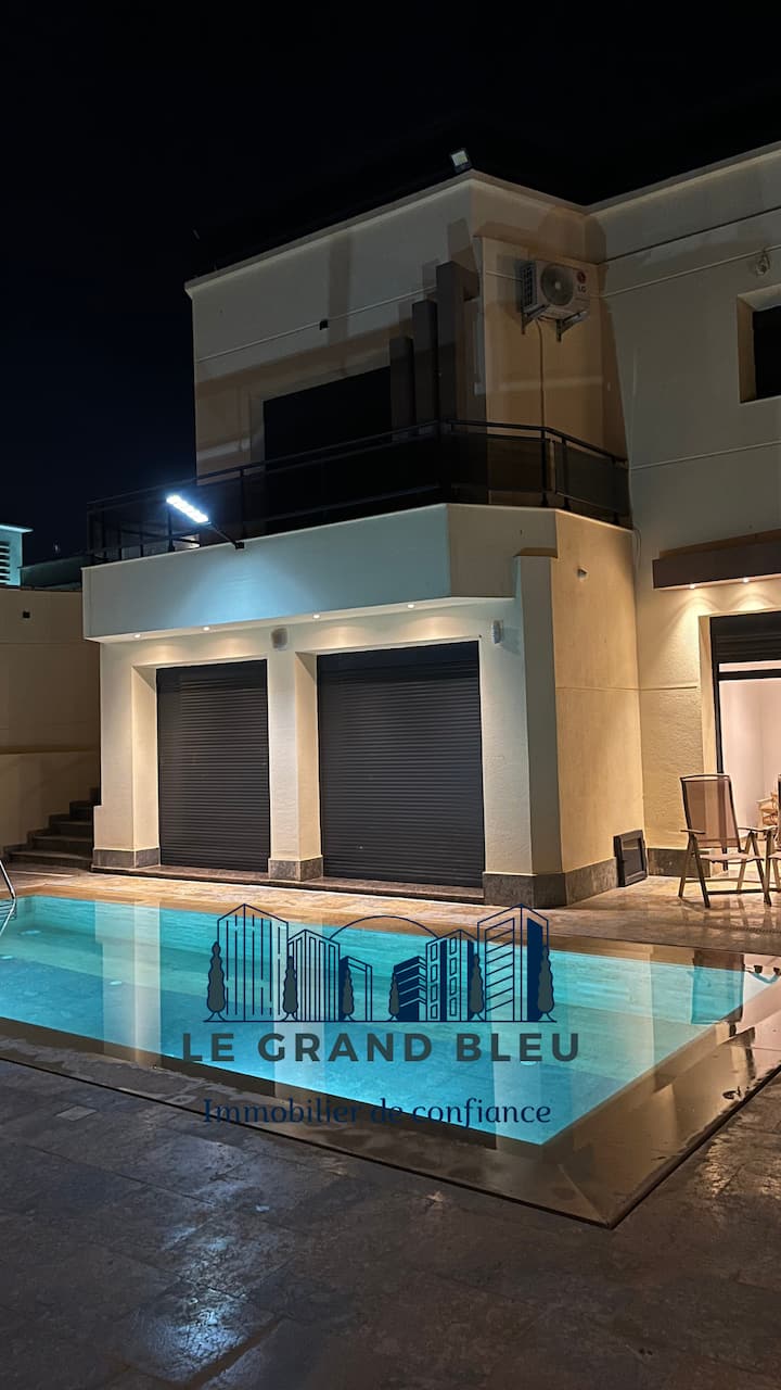 Villa Avec Piscine Vue Sur Mer - Oran, Algerie