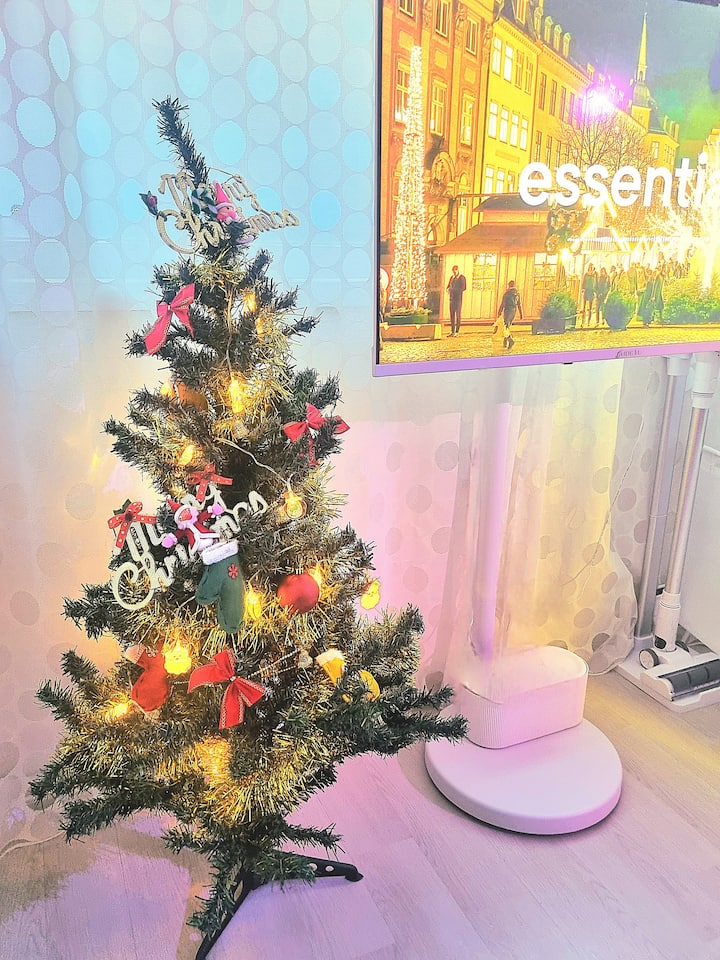 [합법]홍대입구역 9번출구도보3분#쇼핑거리#신촌#연남#합정#짐보관#공항버스#공항철도#2호선 - Seoul