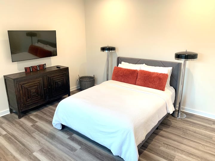 Studio 112 - Downtown Newnan - 뉴넌
