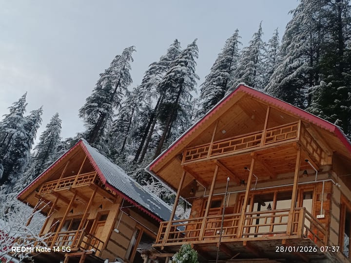 The Latoda Forest Edge Cottage - Jibhi