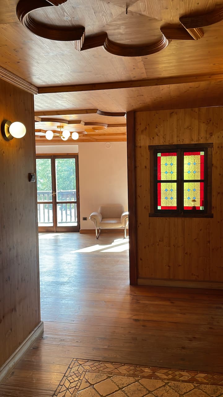 La Thuile: Charme, Space And Private Garden - La Thuile