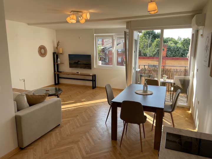 La Familia Apartman’s 2 - Trstenik