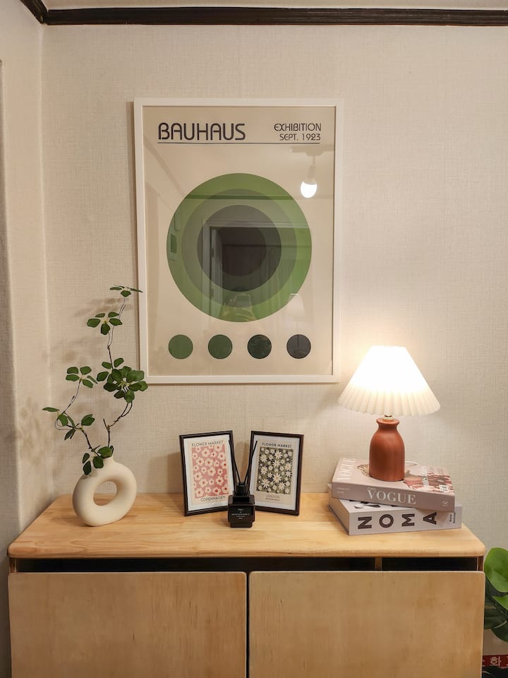 [특가]이공일스테이/합정 벗꽃길/Yg Ent 1분/공항버스/한강공원 - Seoul