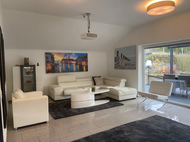 Ferienhaus In Der Natur - Monreal