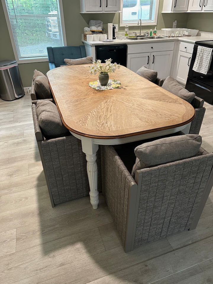 The Riverside Perch - Corinth, NY