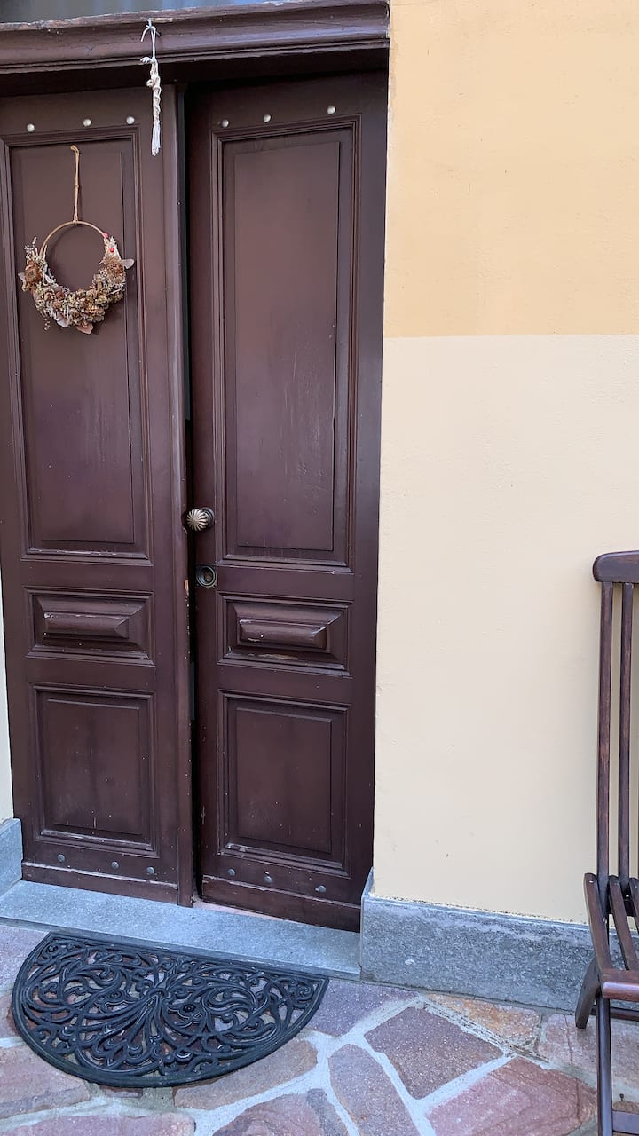 Casa Sul Bricco Da Lilly - Rodello