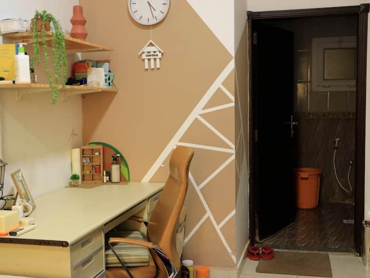 Beautiful Room With Bath - Salalah