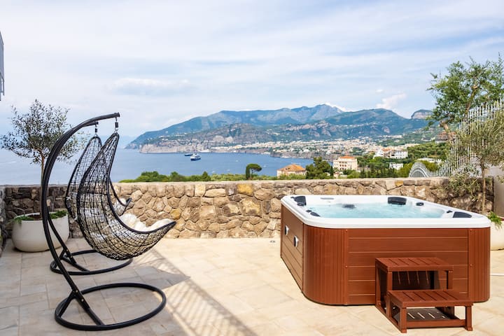 Villa Laca - Vue Sur La Côte Avec Jacuzzi - Sorrent