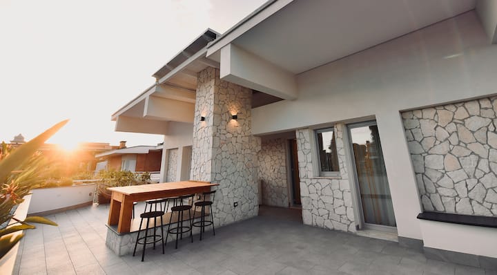 Ciotola Apartments, Free Parking, 5 Min To Airport - Naples