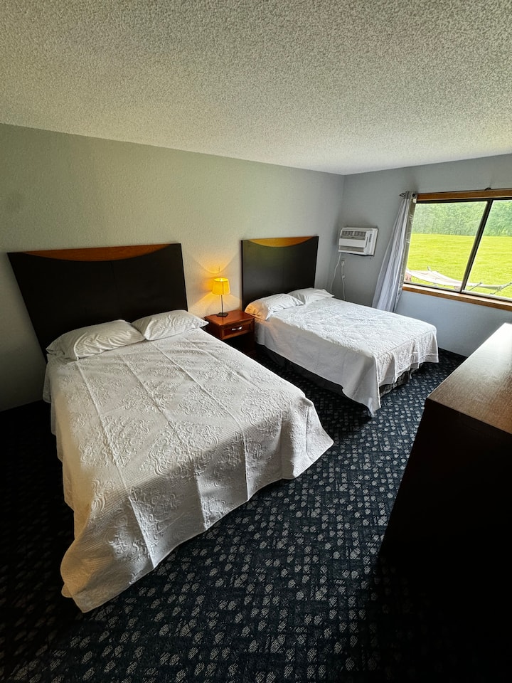 Northern Luxury - Wigwam Hotel - Crosslake, MN