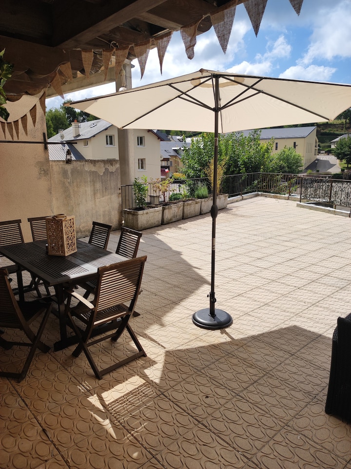 Appartement+terrasse Coeur Du Village - Aveyron
