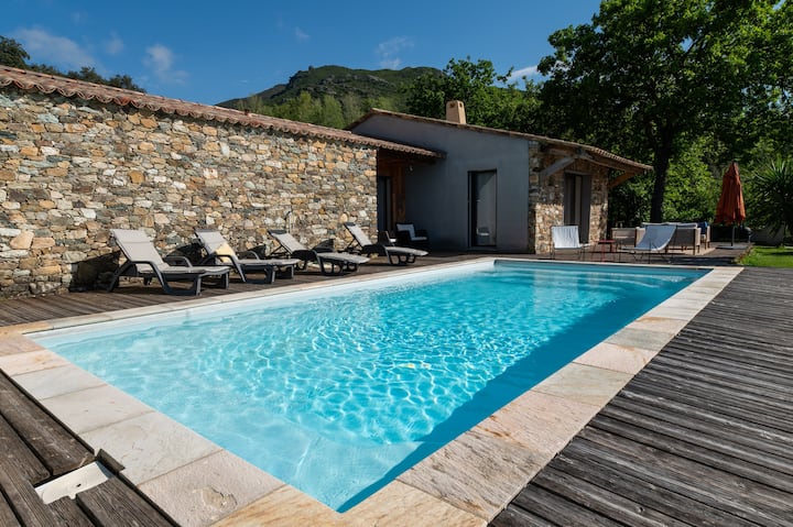 Villabergerie En Pierre Du Pays - Saint-Florent