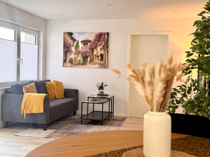 Stilvolle Wohnung In Sandhausen - Wiesloch