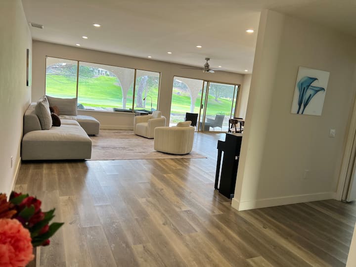 Home In San Diego - Poway, CA