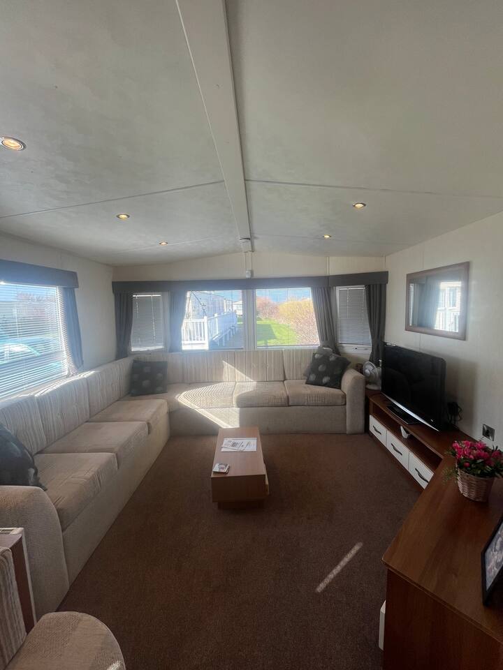 Spacious Modern Caravan Skipsea Sands - Hornsea