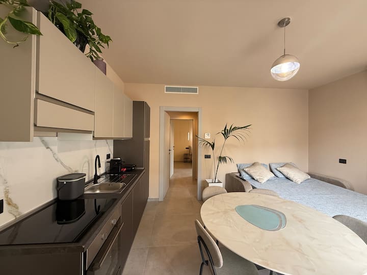 Alfieri4-netflix-free Parking-supermarket - Bérgamo