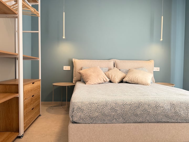 Alfieri1 - Netflix-parking-supermarket-centro - Bérgamo