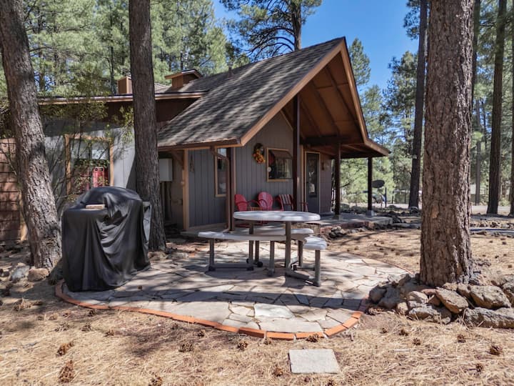 Spring Valley Cabin - Parks, AZ