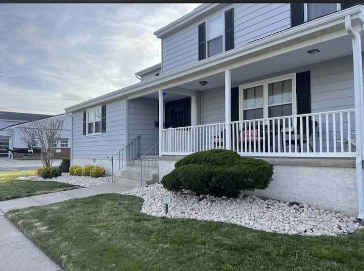 Wildwood Crest Newly Renovated 2nd Floor Apartment - Wildwood Crest