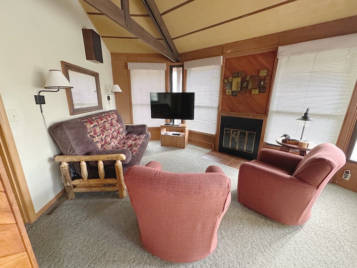 Northwoods Family Lodge | Eagle River, Wi - Eagle River, WI