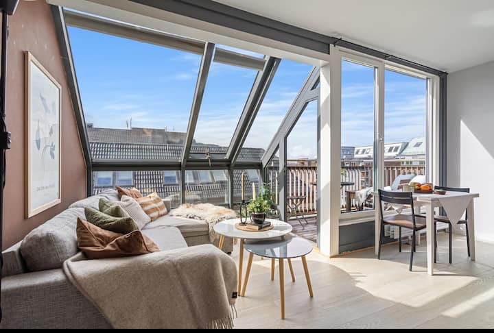 Toppetasje -Midt I Sentrum - Trondheim