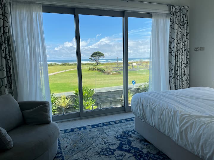 Carters Beach Retreat - Westport