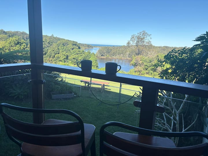 Lower Deck - Sawtell