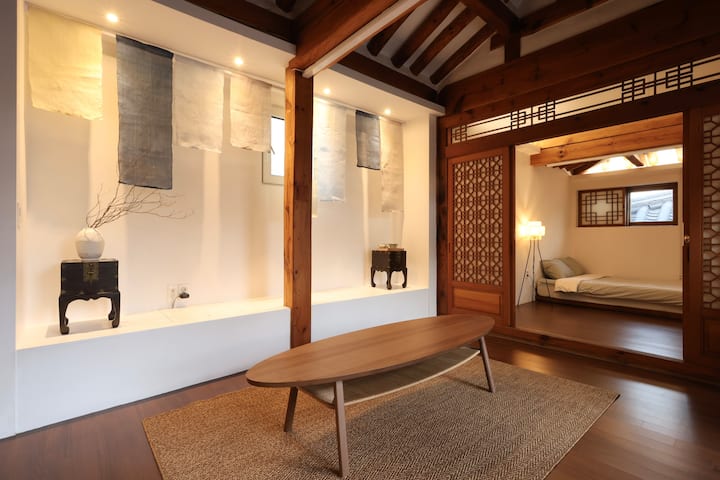 1921 담소정, 백 년 한옥에서의 하루 - Seoul