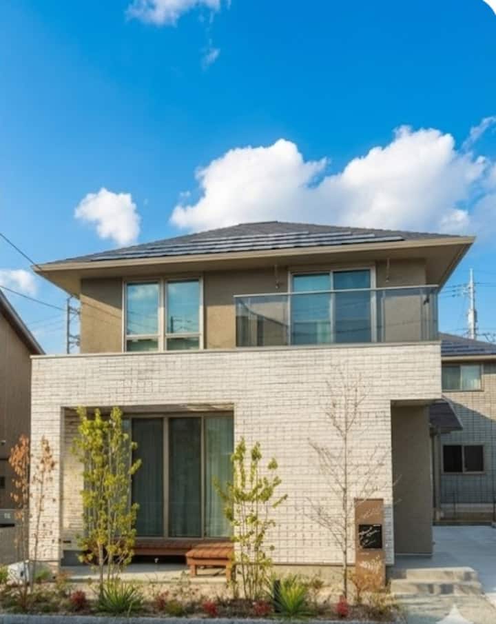 <Movavilla三澤２>鄰近阿蘇．熊本城．各類溫泉！合志市全新獨棟民宿．體驗在地生活【免費停車】 - Kumamoto