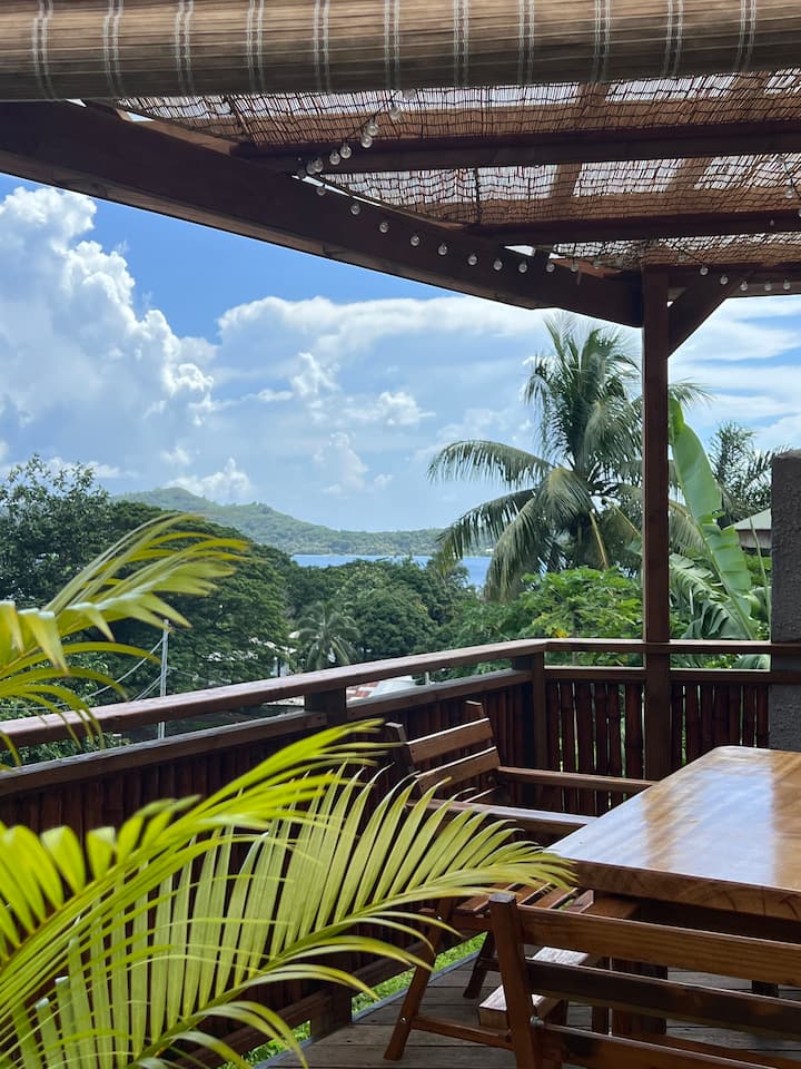 Fare Authentique Au Cœur De Bora-bora - Bora-Bora