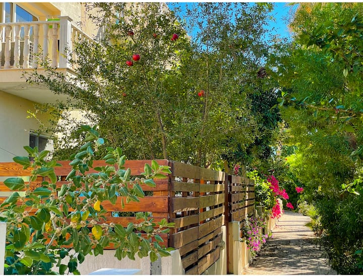 Venus Beach Town House, A02 - Paphos