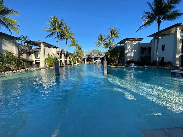 Sea Temple 151 Private Pool Apartment - Port Douglas