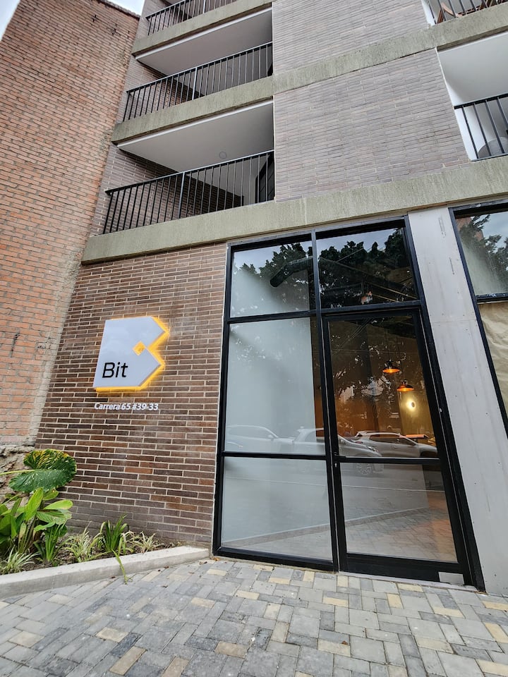 Loft Nuevo Con Una Gran Ubicación - Medellín