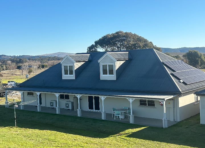 Farm Stay With Valley Views - Bathurst