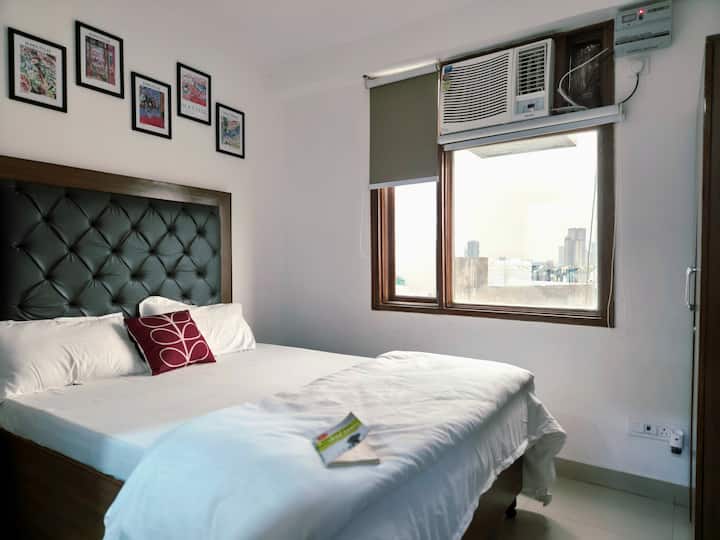 Soothing Retreat | 3bhk Apartment In Noida Sec 104 - Noida