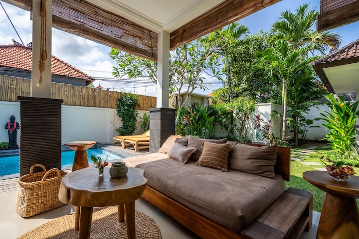 Stilysh 2br Villa Seminyak With Private Pool - Kuta