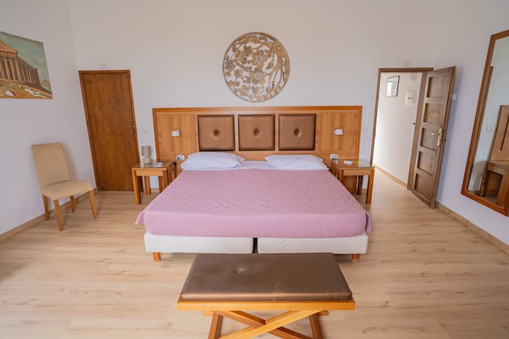 Ampia Stanza Per Famiglie - Campofelice di Roccella