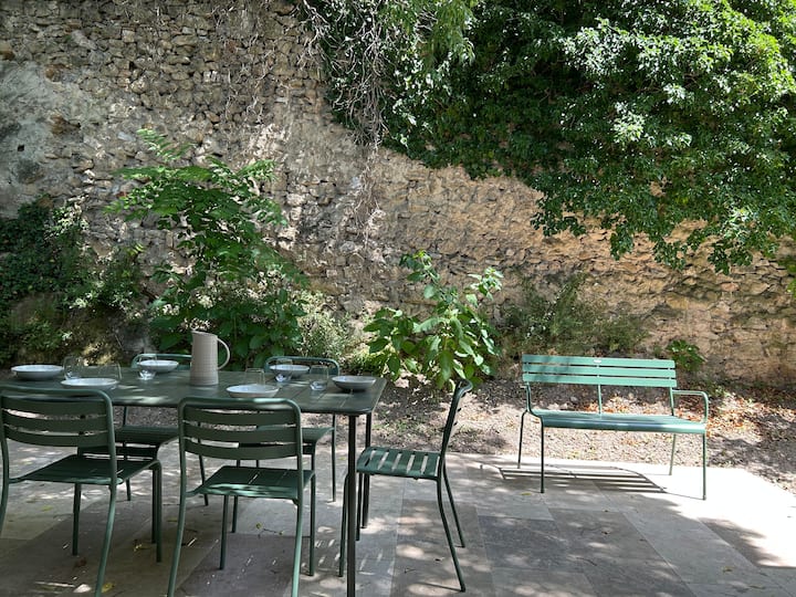 Maison Cachée Dans La Verdure - Montpellier