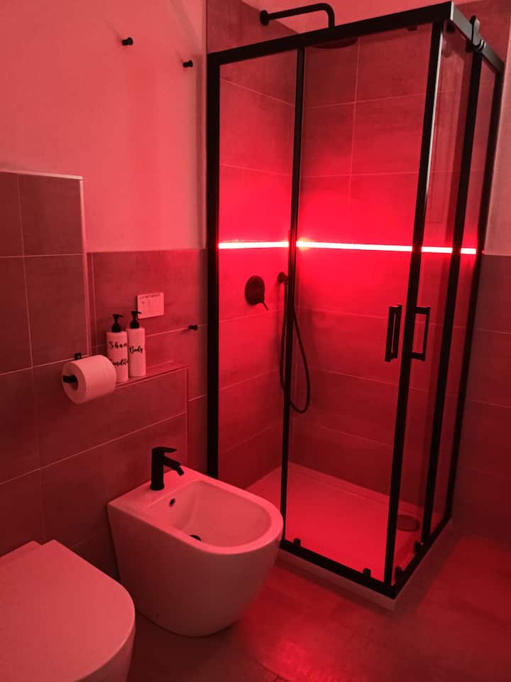 Chic Flat 6 Minutes Walking From The Beach - Posada