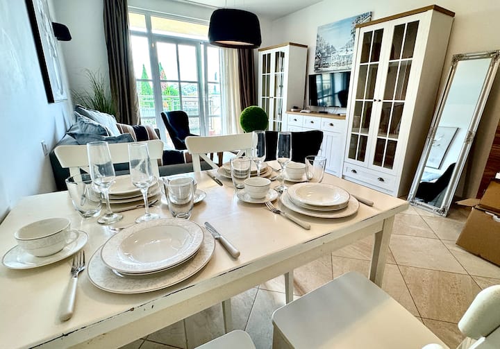 Flores Garden B-11 Stylish 1 Bdr - Chernomorets