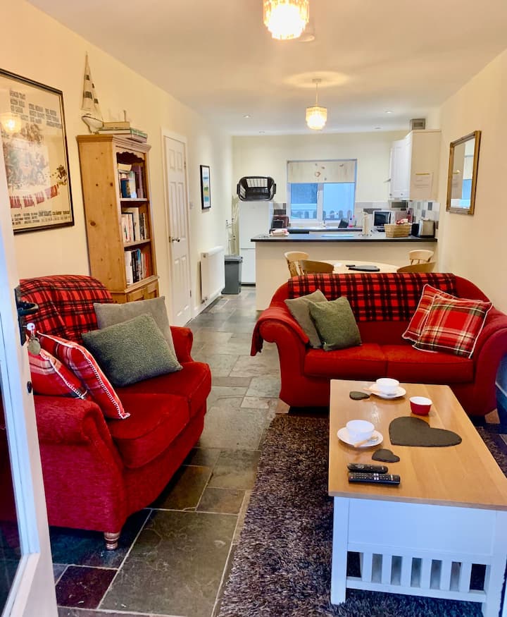 Riverside Bungalow, Llanbedr - Harlech