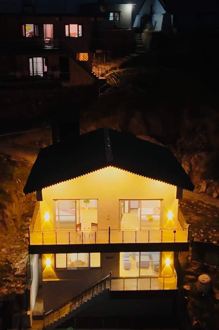 Saatvika Villa Near Mall Road/parking/cook/balcony - 穆索里