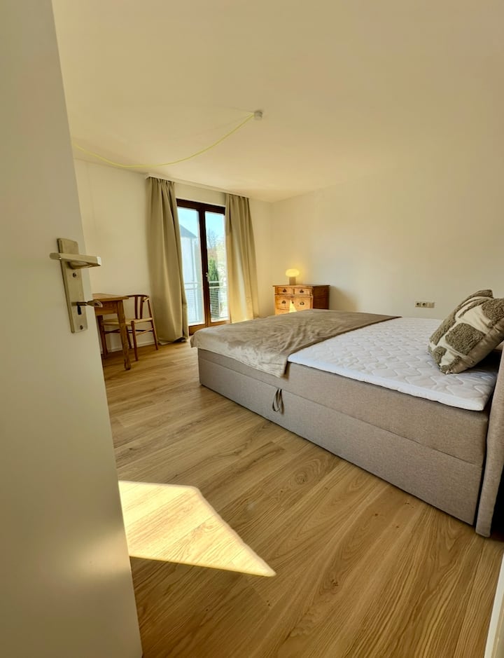 Wunderschönes Apartment Mit Badewanne & Balkon - Tübingen
