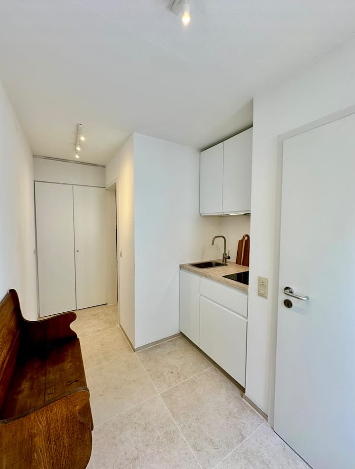 Bright And Stylish Apartment With Bathtub&balcony - Tübingen