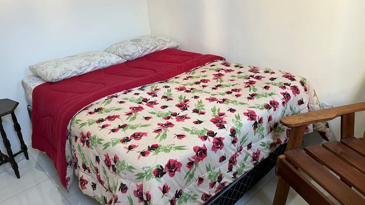 Quarto Em Porto Alegre - Porto Alegre