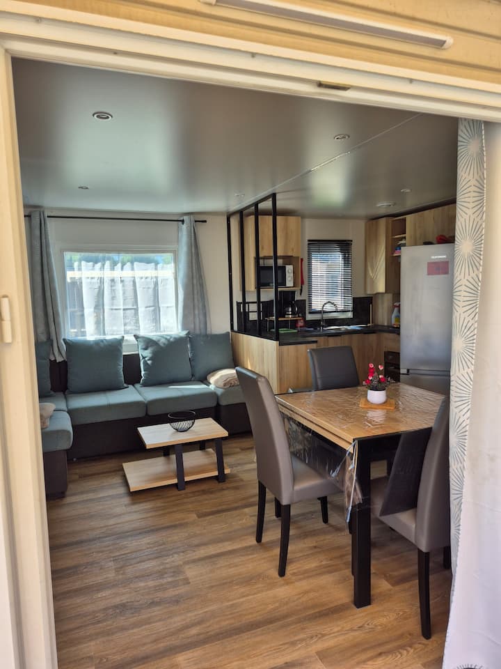 Vacances Reposantes -Logement Sainte Marie 
La Mer - Sainte-Marie