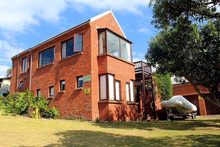 Heart's Content In Kenton - Kenton-on-Sea