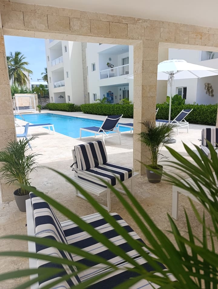 Penthouse Walk To Beach + Pool Fun - Punta Cana